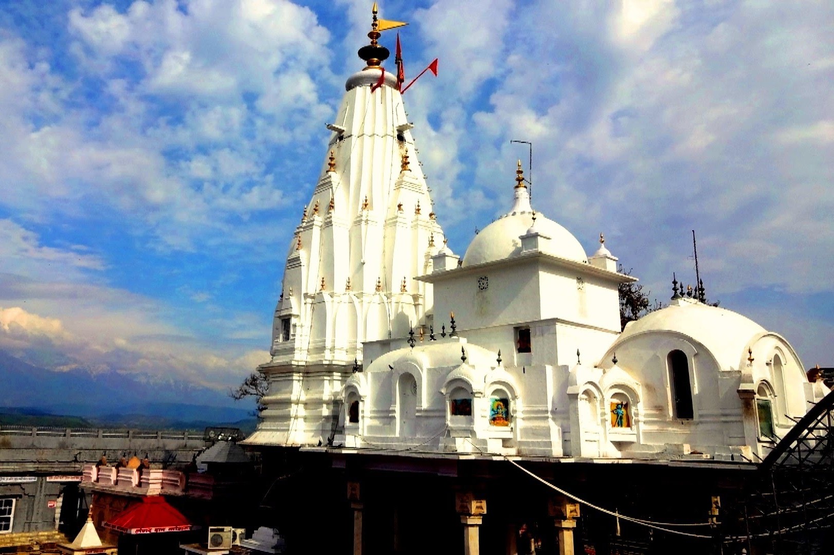 Chamunda Temple - Himachal Photo Gallery